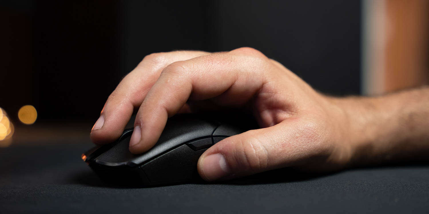 Viper V2 Pro review: Is Razer's light wireless mouse worth the $150 price?