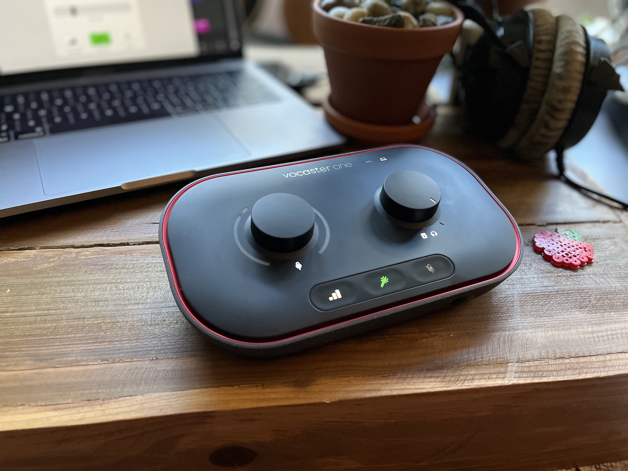 Focusrite Vocaster One podcast audio interface review - 9to5Toys