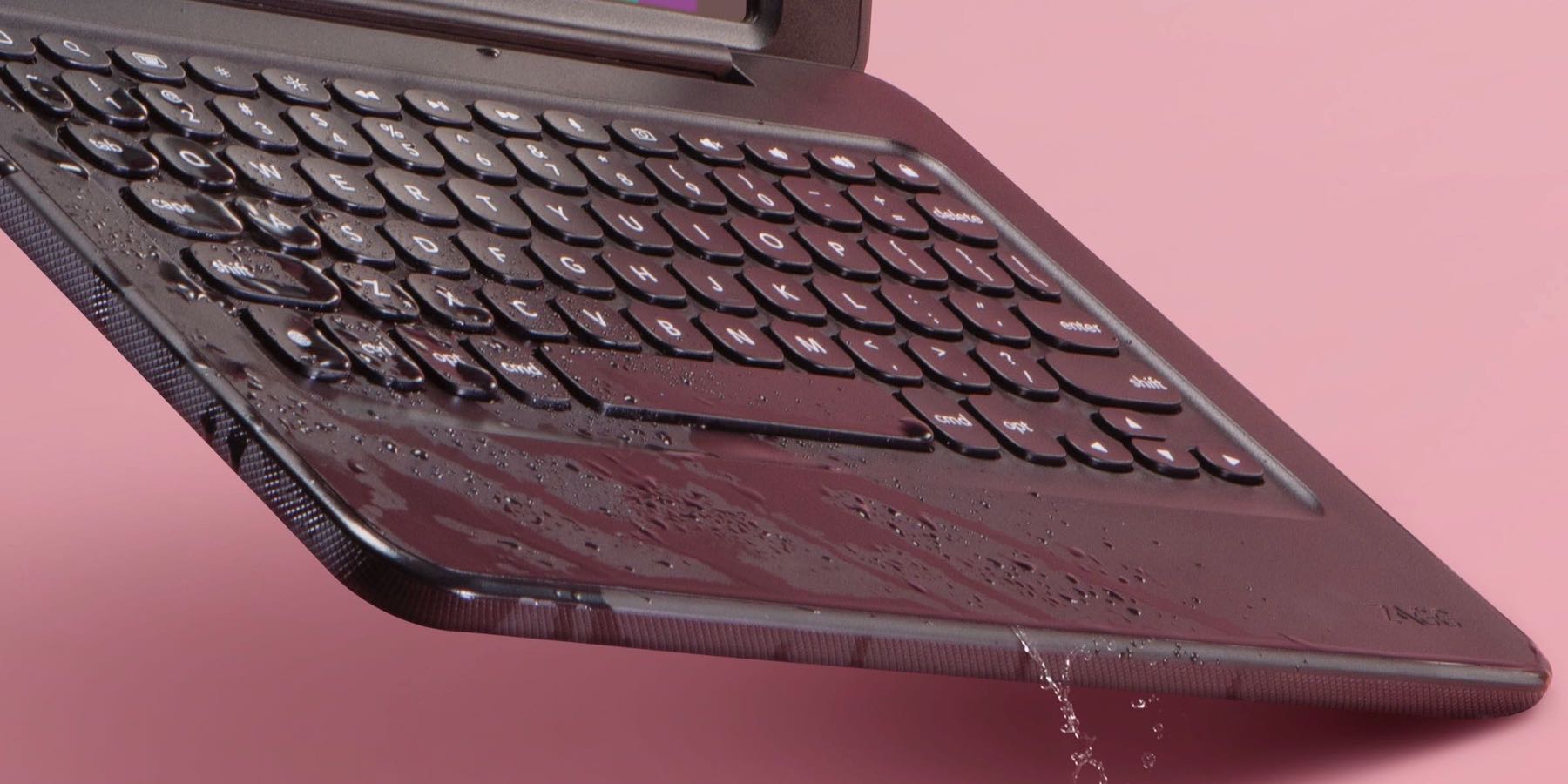 New iPad keyboard case from ZAGG is completely waterproof