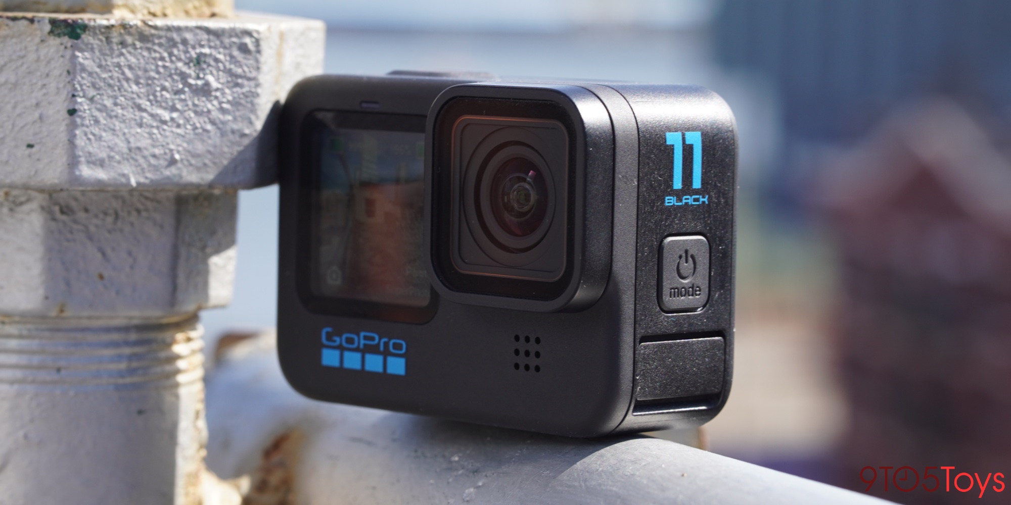 End of summer discount takes $150 off GoPro's latest HERO 11 Black ...