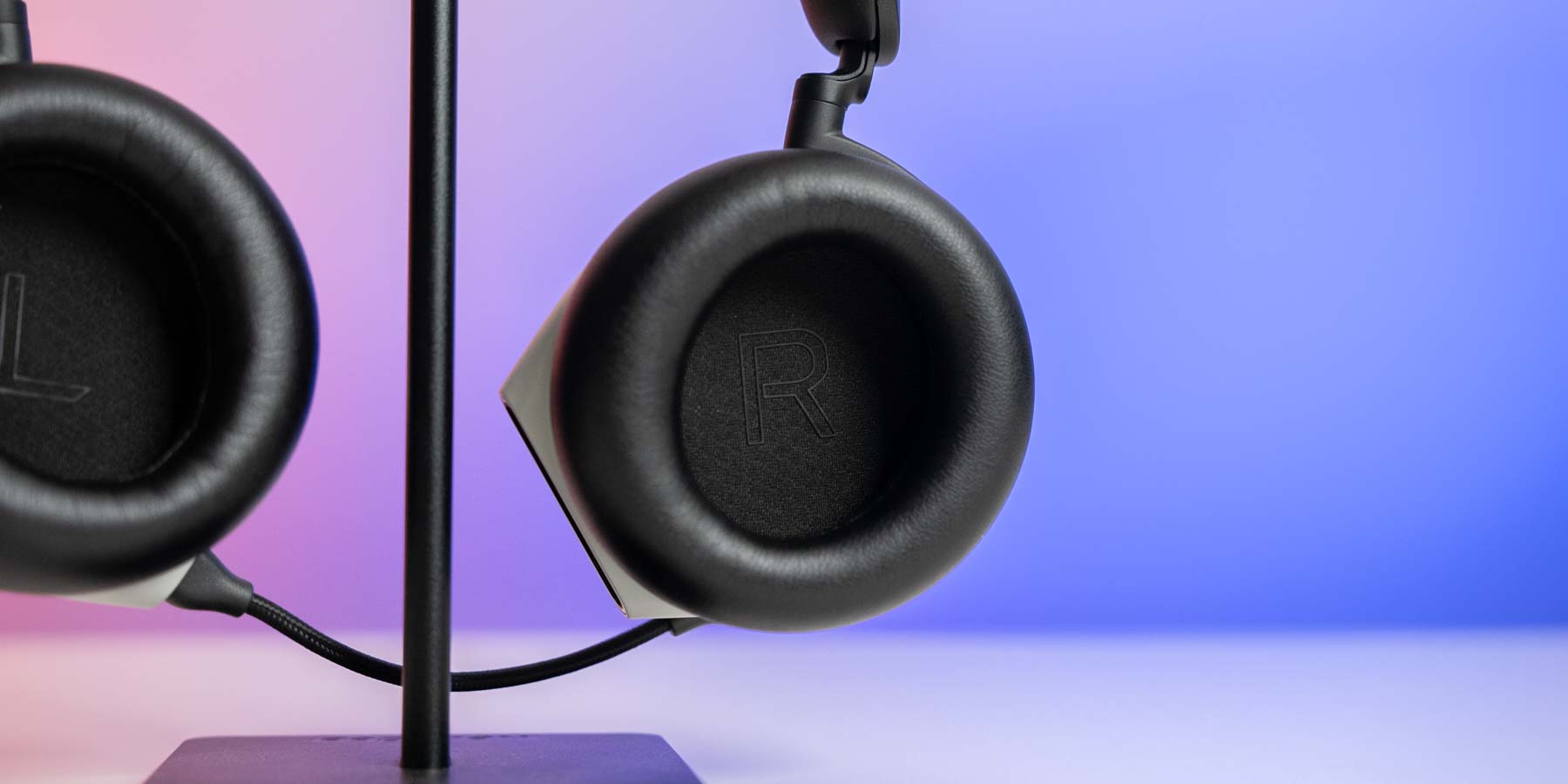 Alienware AW920H gaming headset review: ANC on a budget?