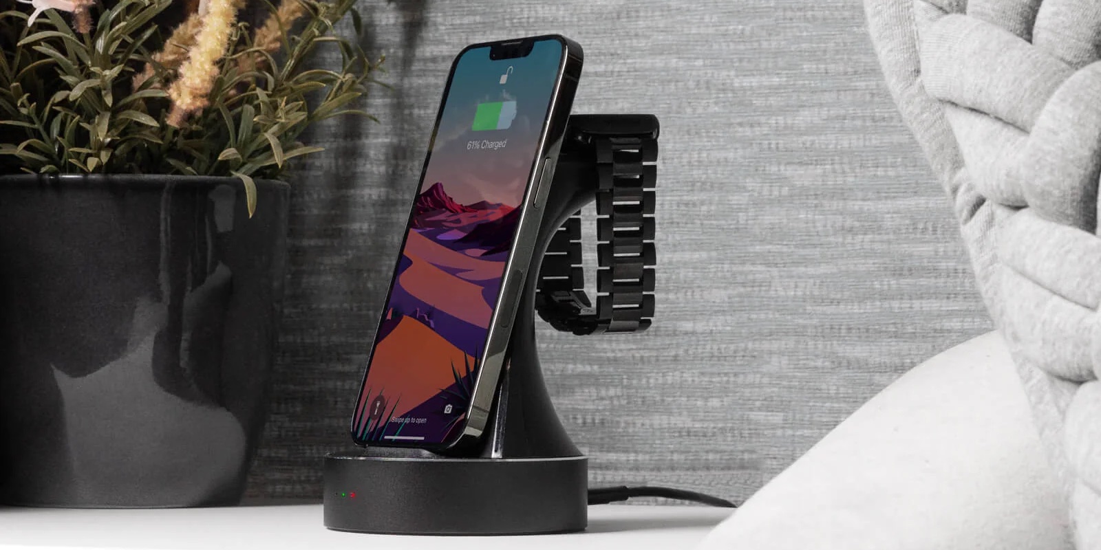 Case-Mate's FUEL iPhone and magnetic Apple Watch charging stand hits ...