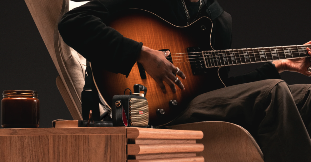 New mini smart guitar amp from Positive Grid debuts today