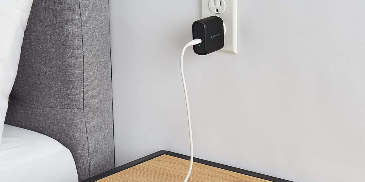 Smartphone Accessories: Amazon Basics 65W GaN USB-C Charger now $16 (24 ...