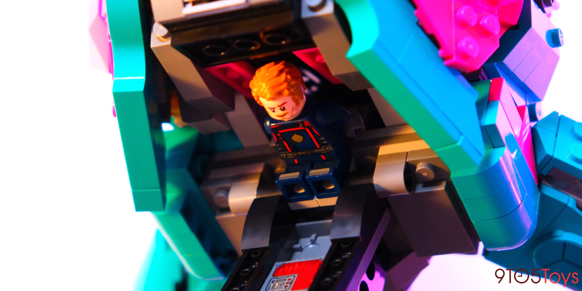 LEGO Guardians Bowie ship review: Bold design, vibrant colors
