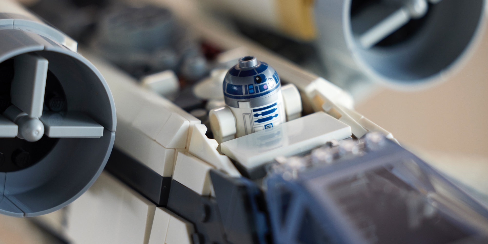 LEGO UCS X-Wing coming on May 1 with 1,949 pieces