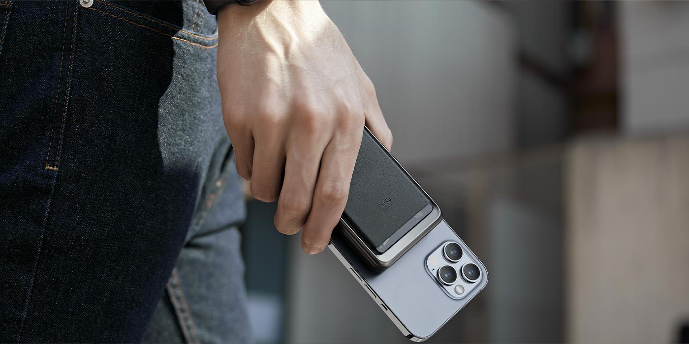 ESR Power Bank Wallet leverages MagSafe for iPhone users