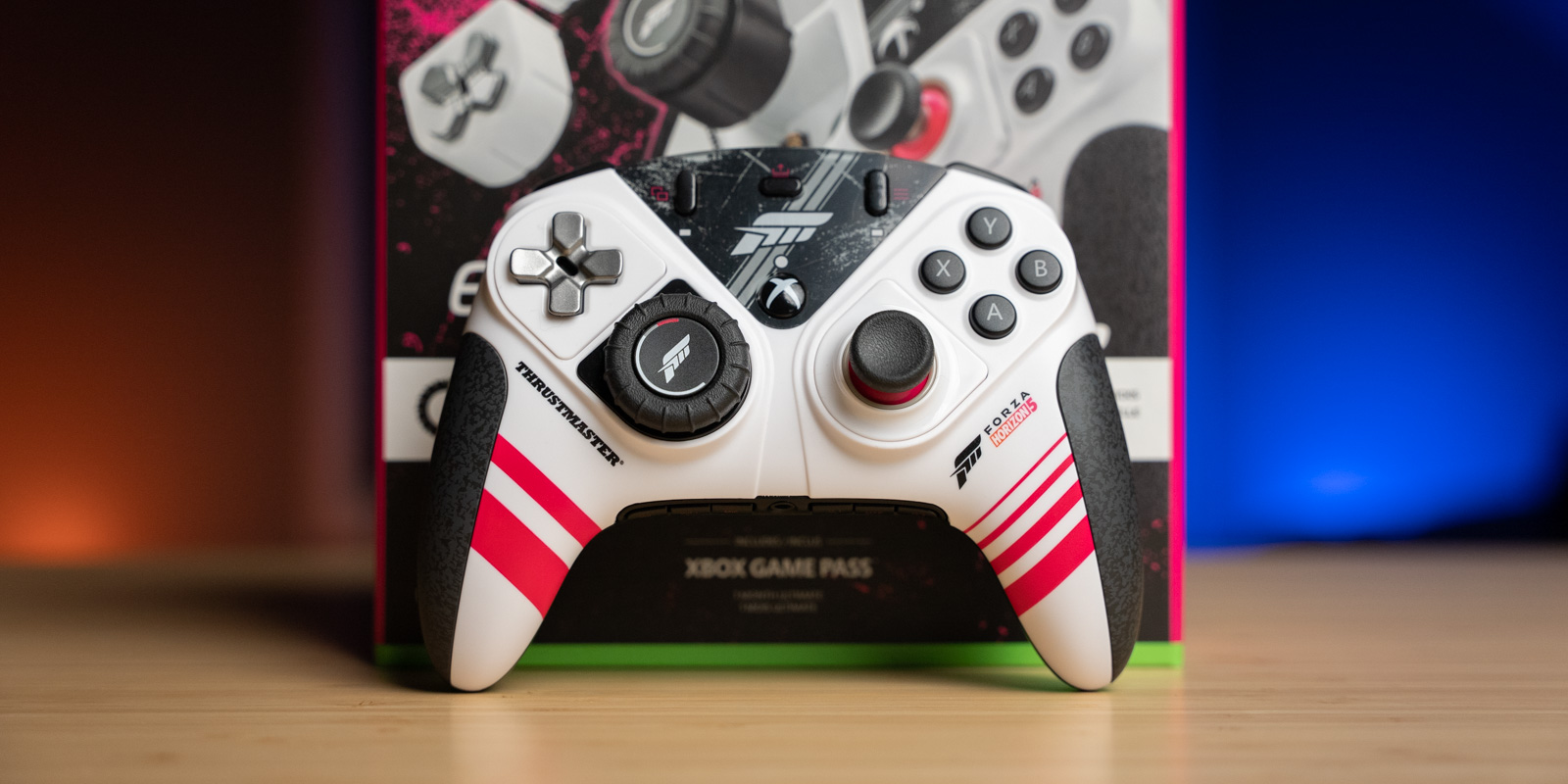 Thrustmaster ESWAP Forza: A racing wheel for your controller