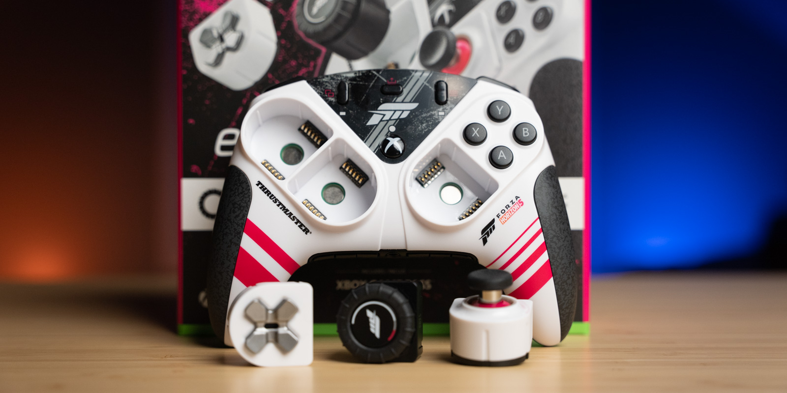 Thrustmaster ESWAP Forza: A racing wheel for your controller