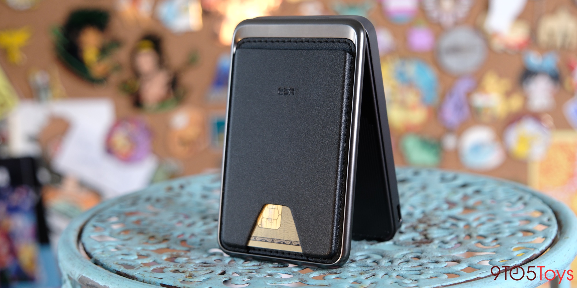 ESR MagSafe Power Bank Wallet hands-on review