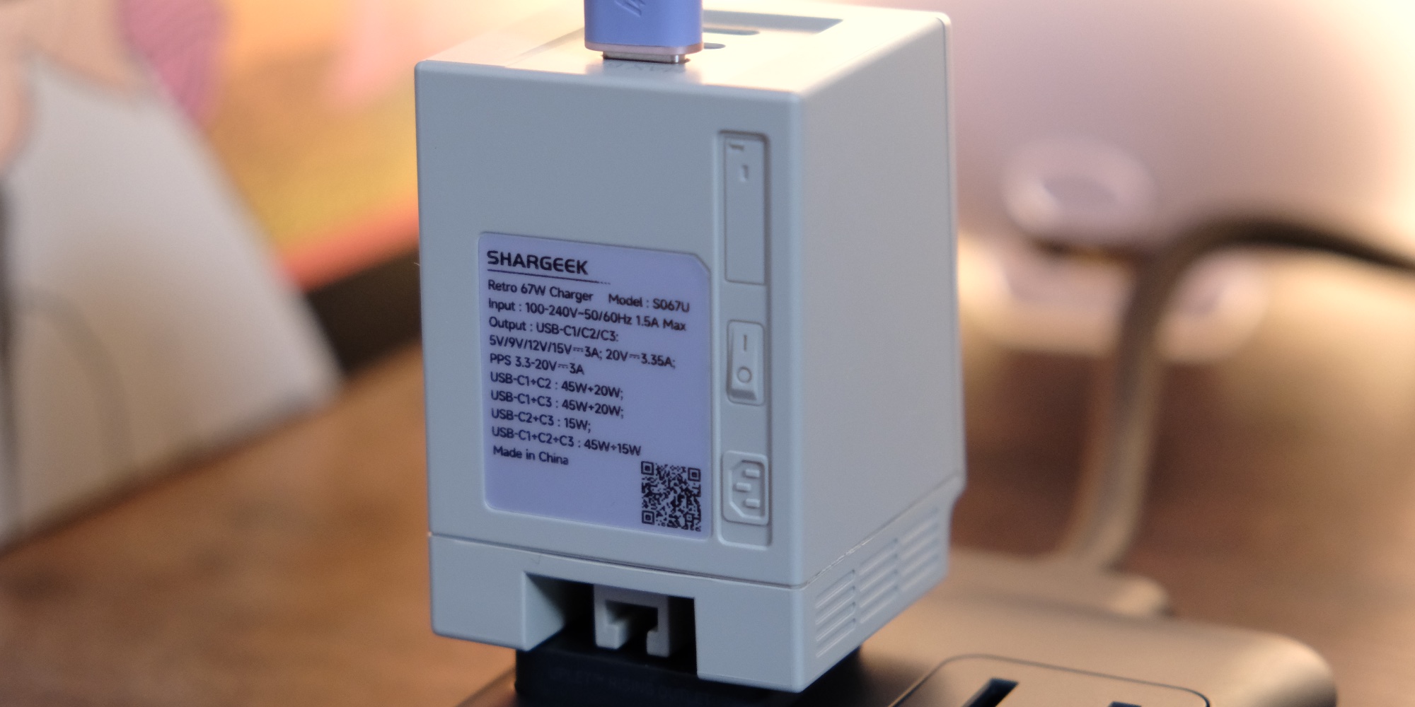 Shargeek Retro 67W GaN Charger delivers classic Macintosh vibes
