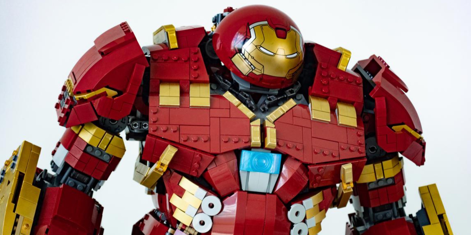 LEGO Hulkbuster custom set uses pieces from the official model