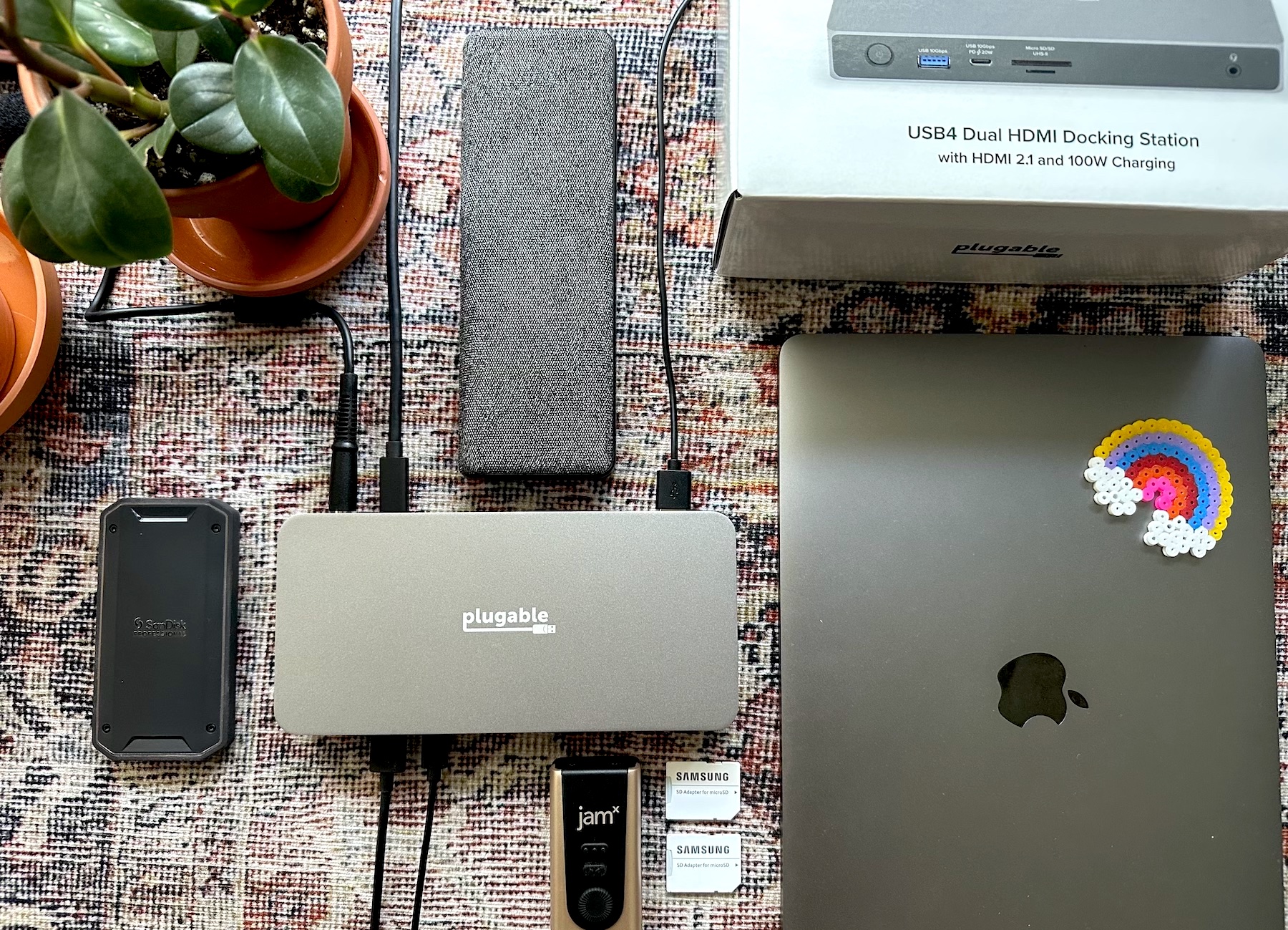 Tested: Hands-on with Plugable’s new USB4/Thunderbolt Dual Monitor Dock ...