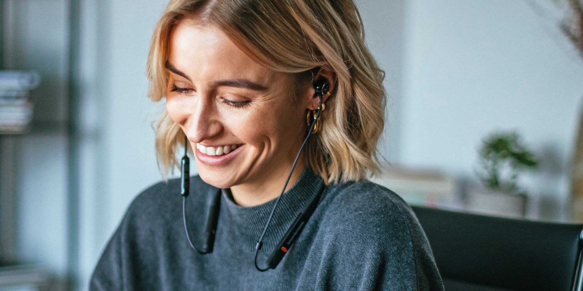 beyerdynamic Blue BYRD ANC launch with around-neck design