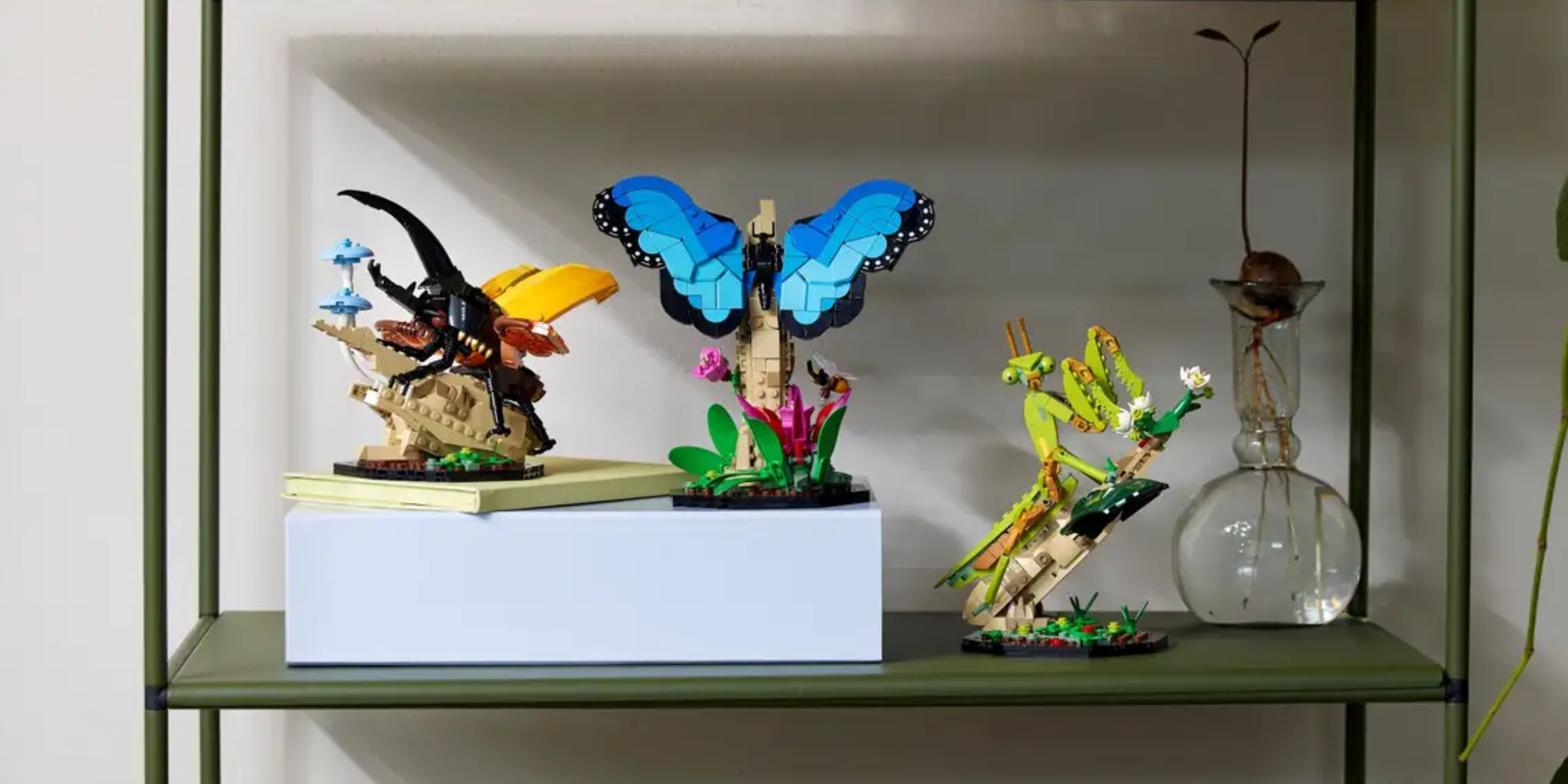 LEGO Ideas Insect Collection stacks up to 1,111 pieces