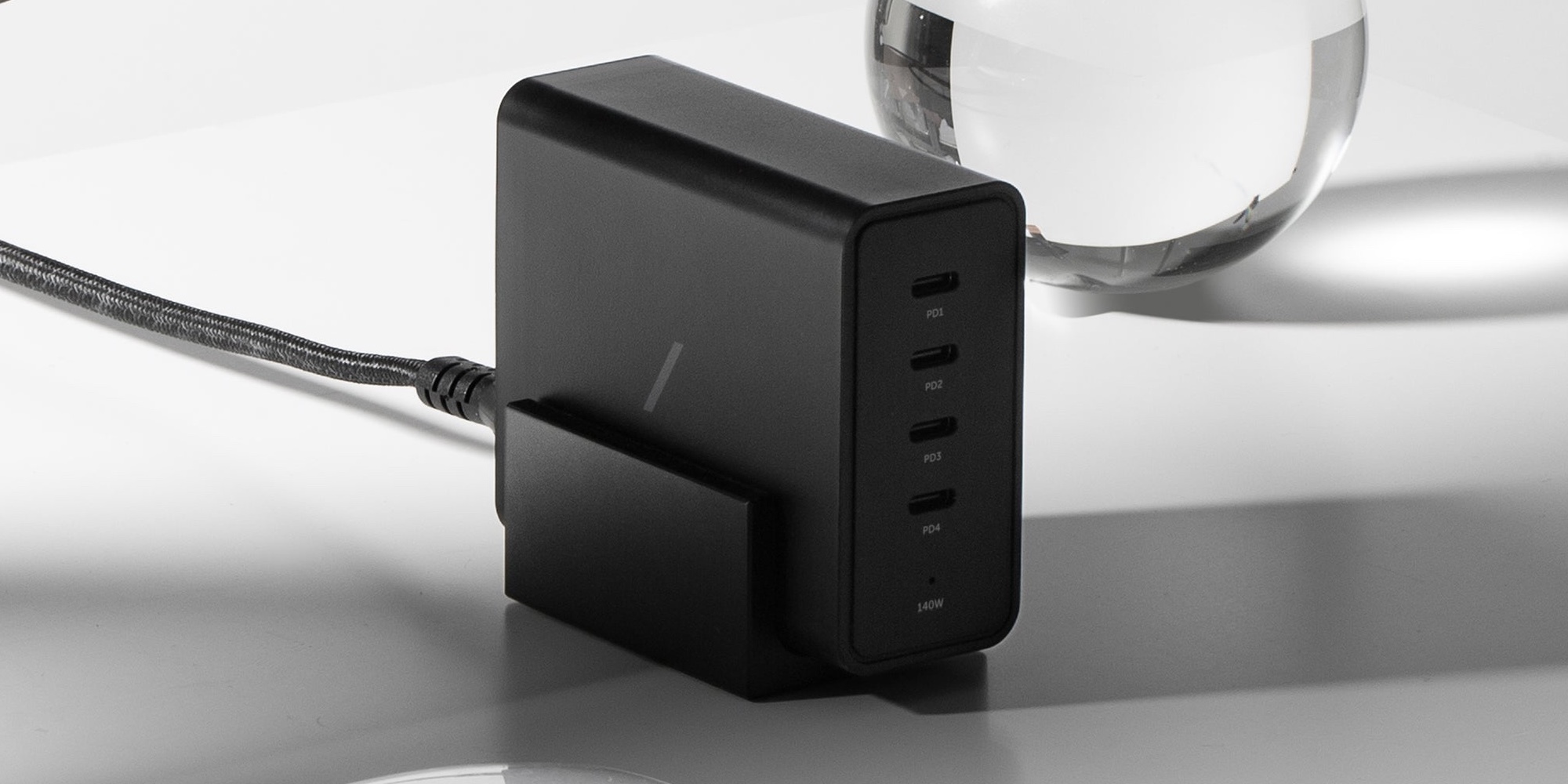 Native Union 140W charger debuts with 4-port GaN design