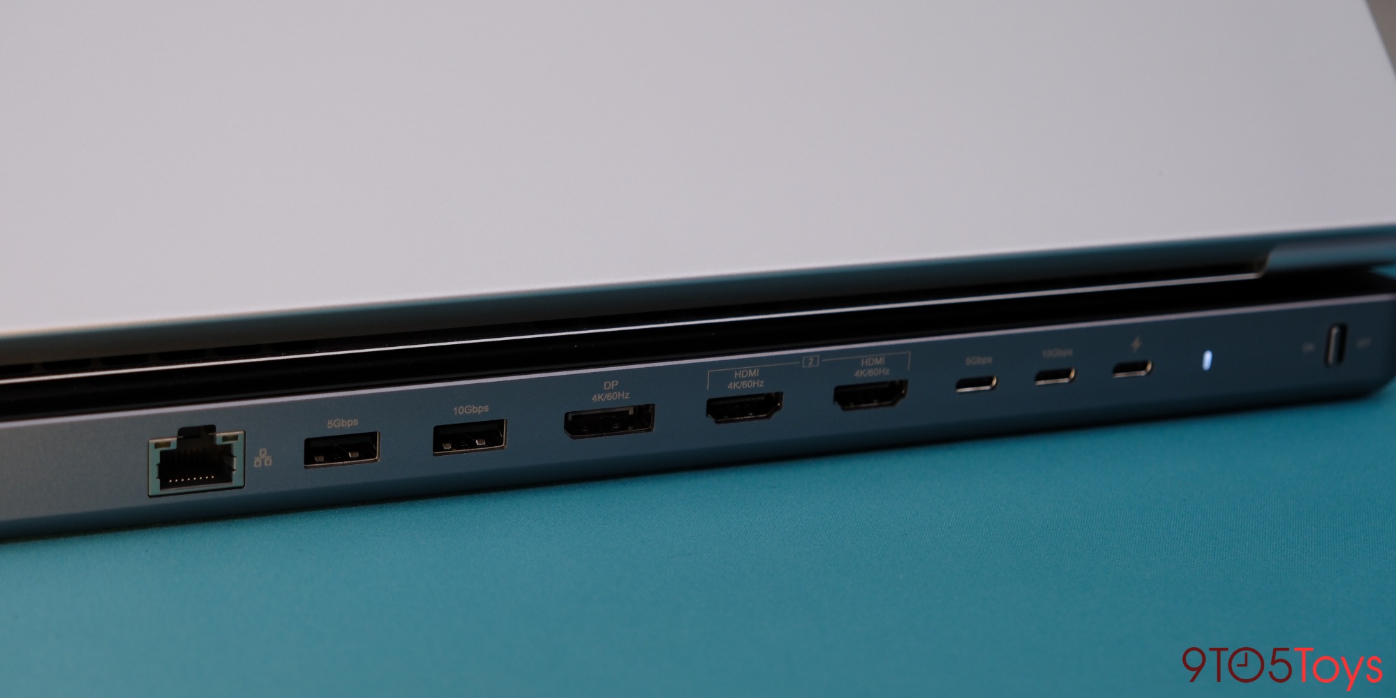Satechi Dual Dock Stand review: 9 ports and an SSD slot awaits