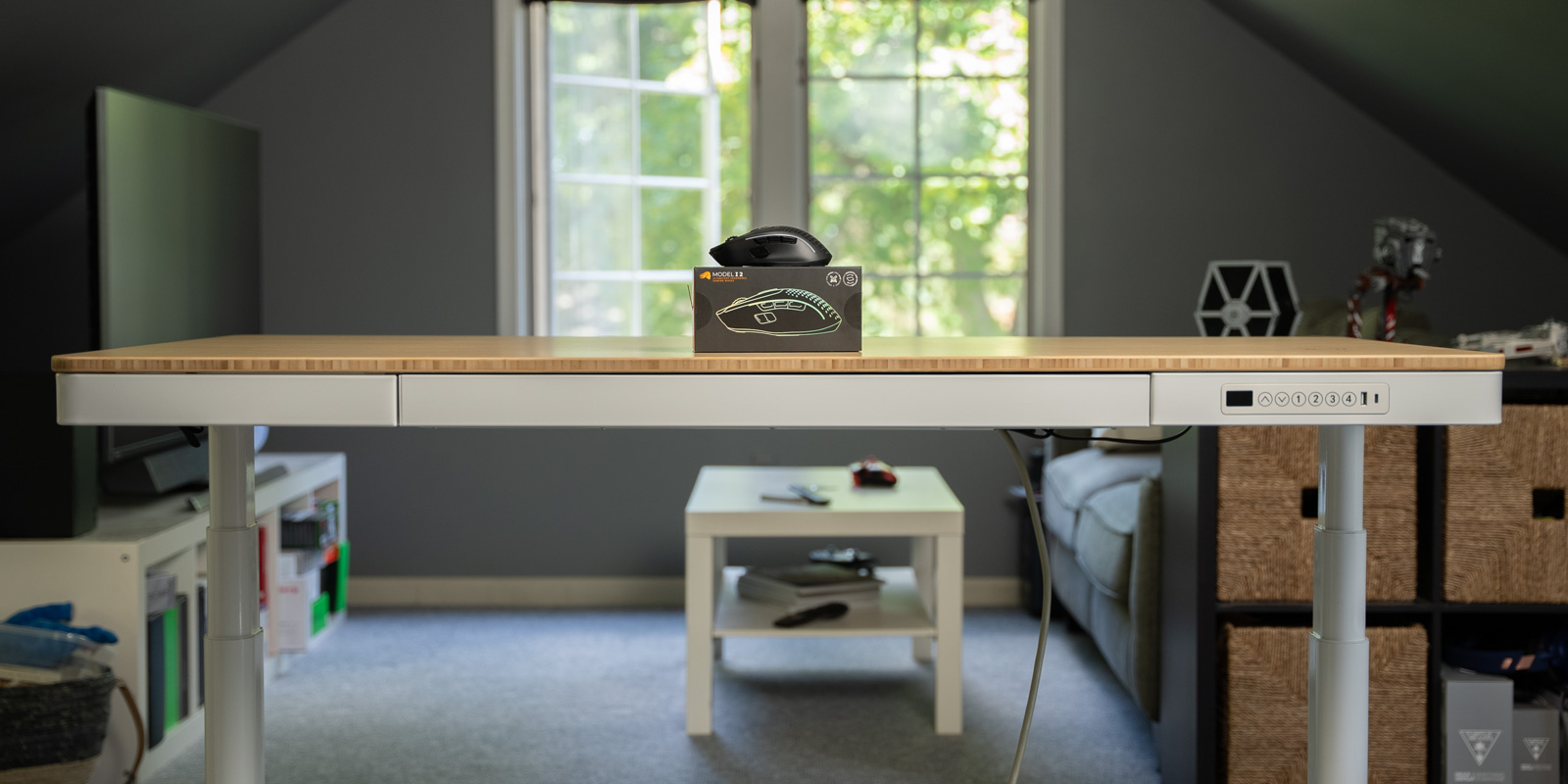 Flexispot Q8 Comhar Pro: Upgrading my YouTube studio setup