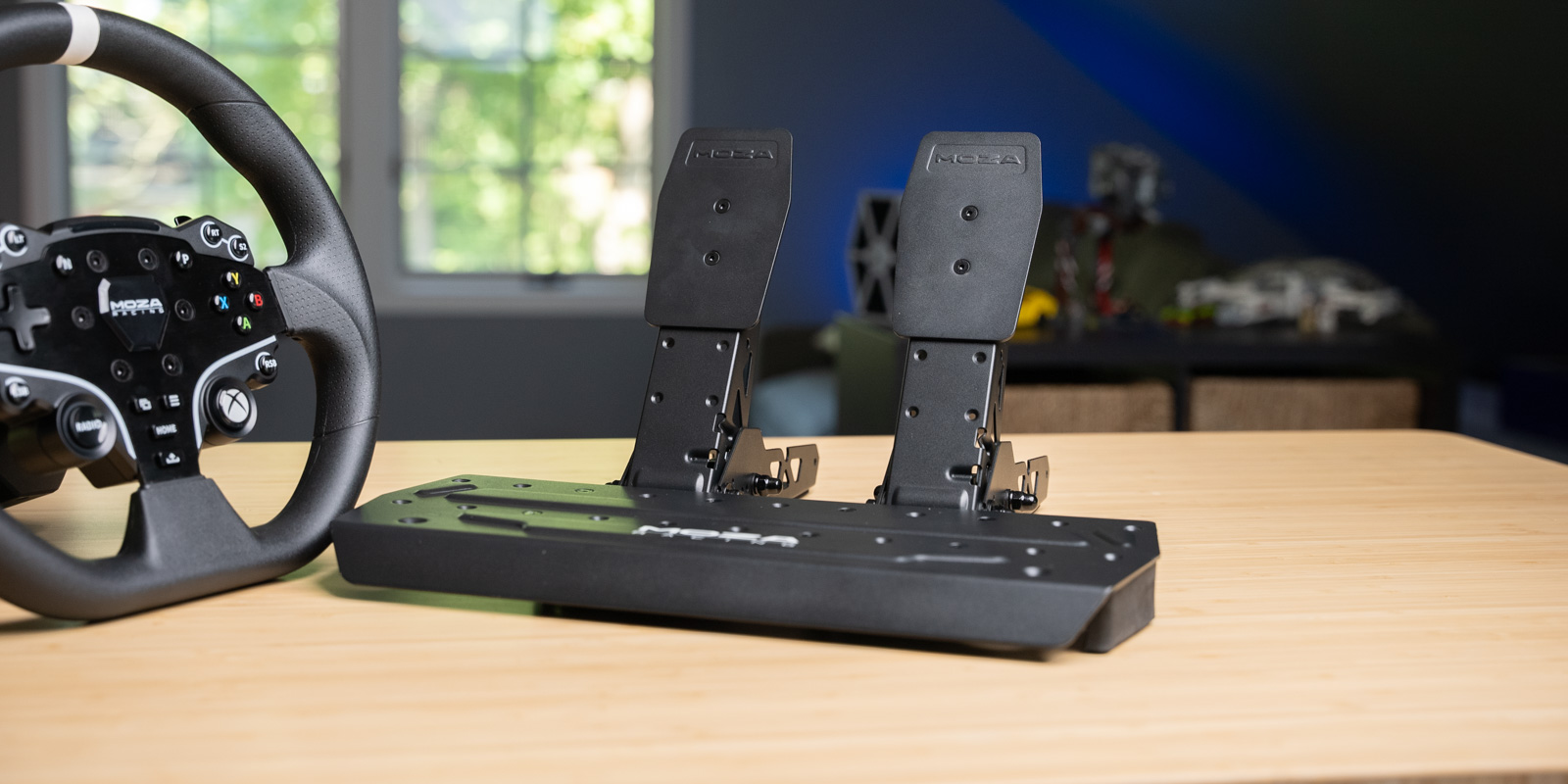Moza R3 direct-drive for Xbox hands-on and first impressions
