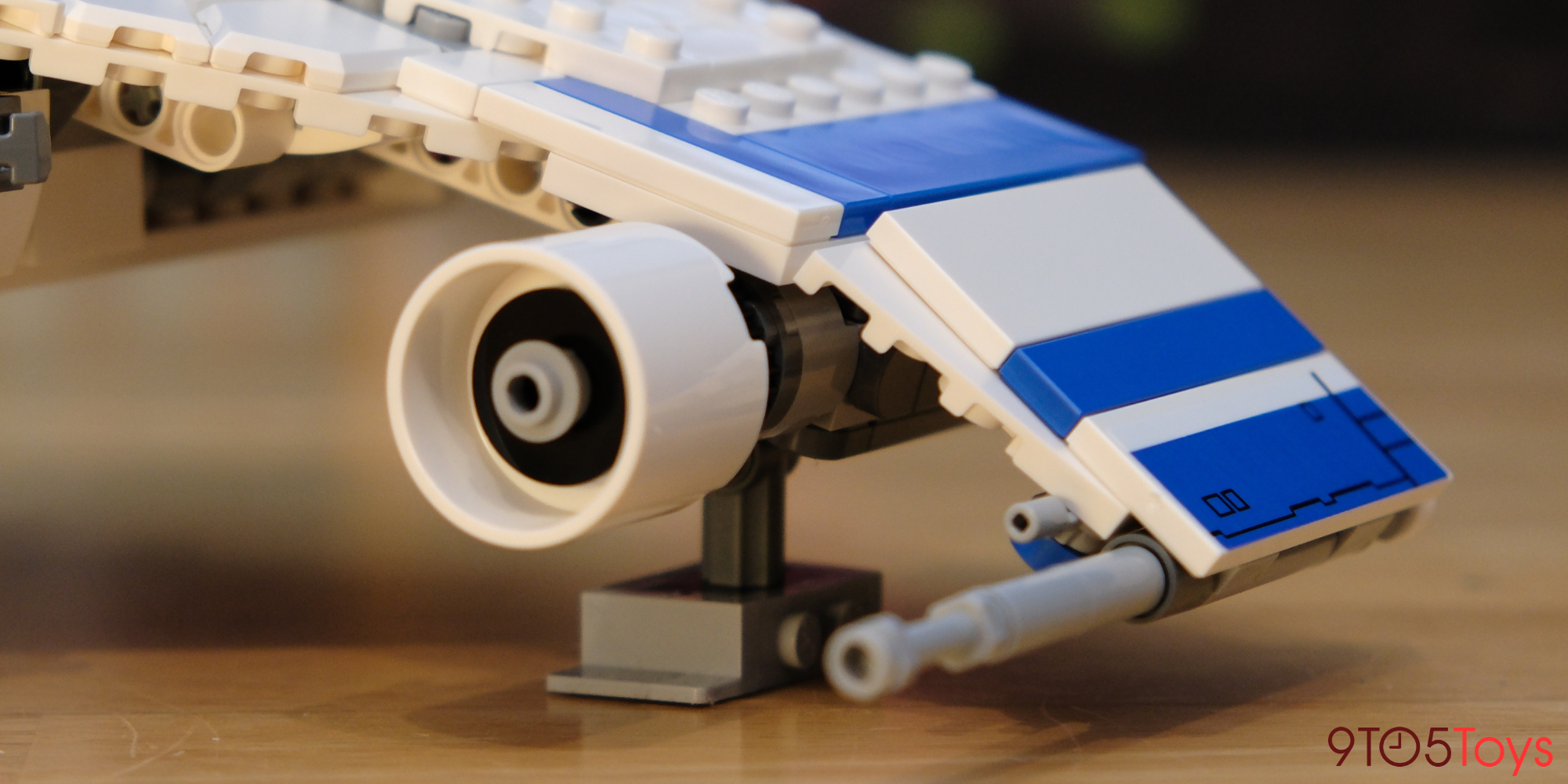 Review: LEGO's New Republic E-Wing vs. Shin Hati’s Starfighter excites ...
