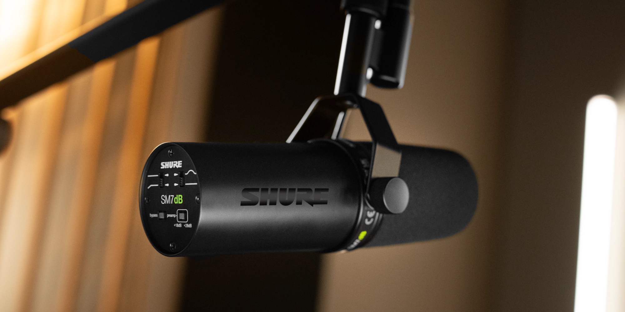 Shure SM7dB microphone launches with built-in preamp
