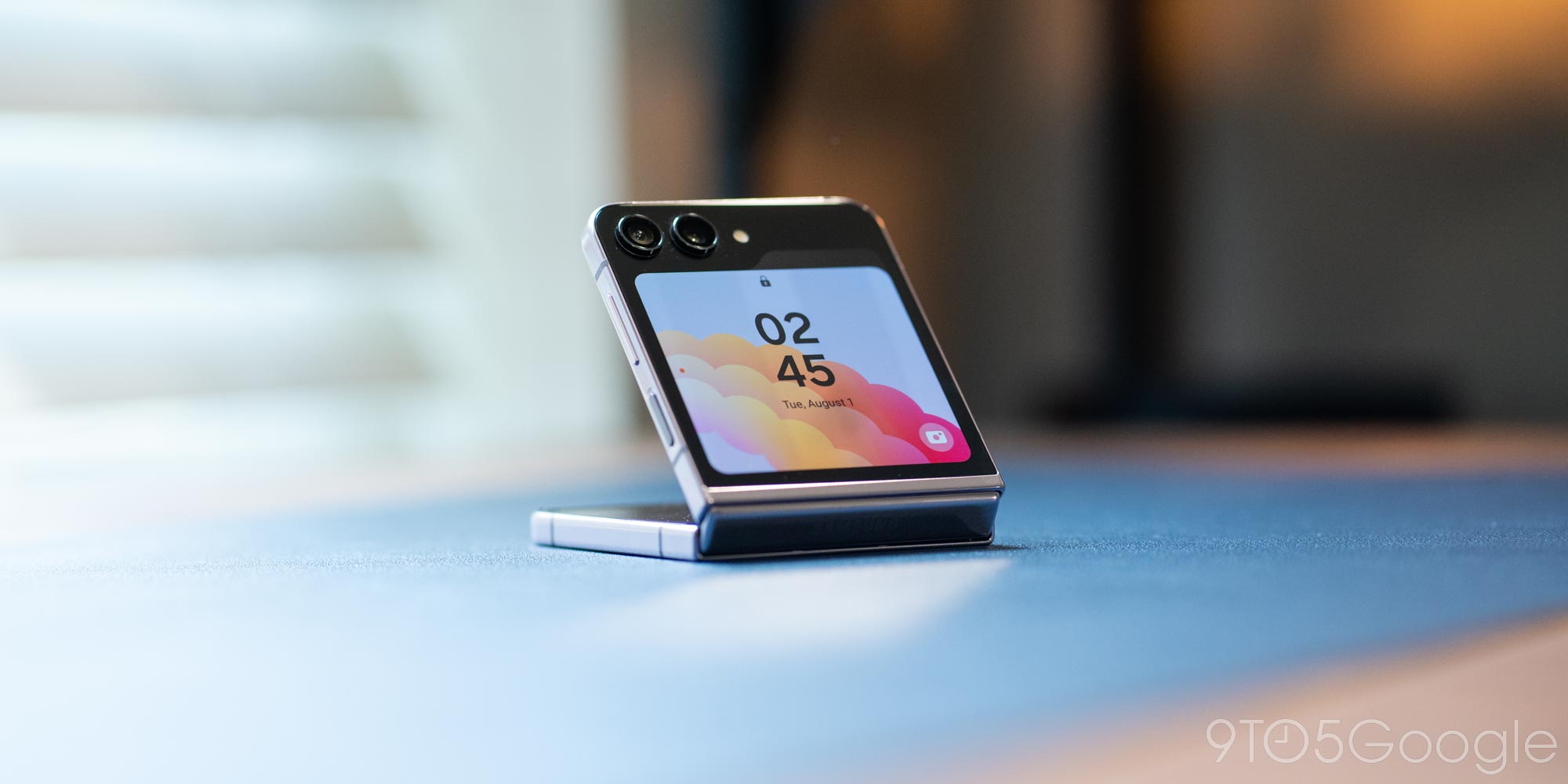 Samsung's latest Galaxy Z Flip 5 foldables sees first discounts since ...