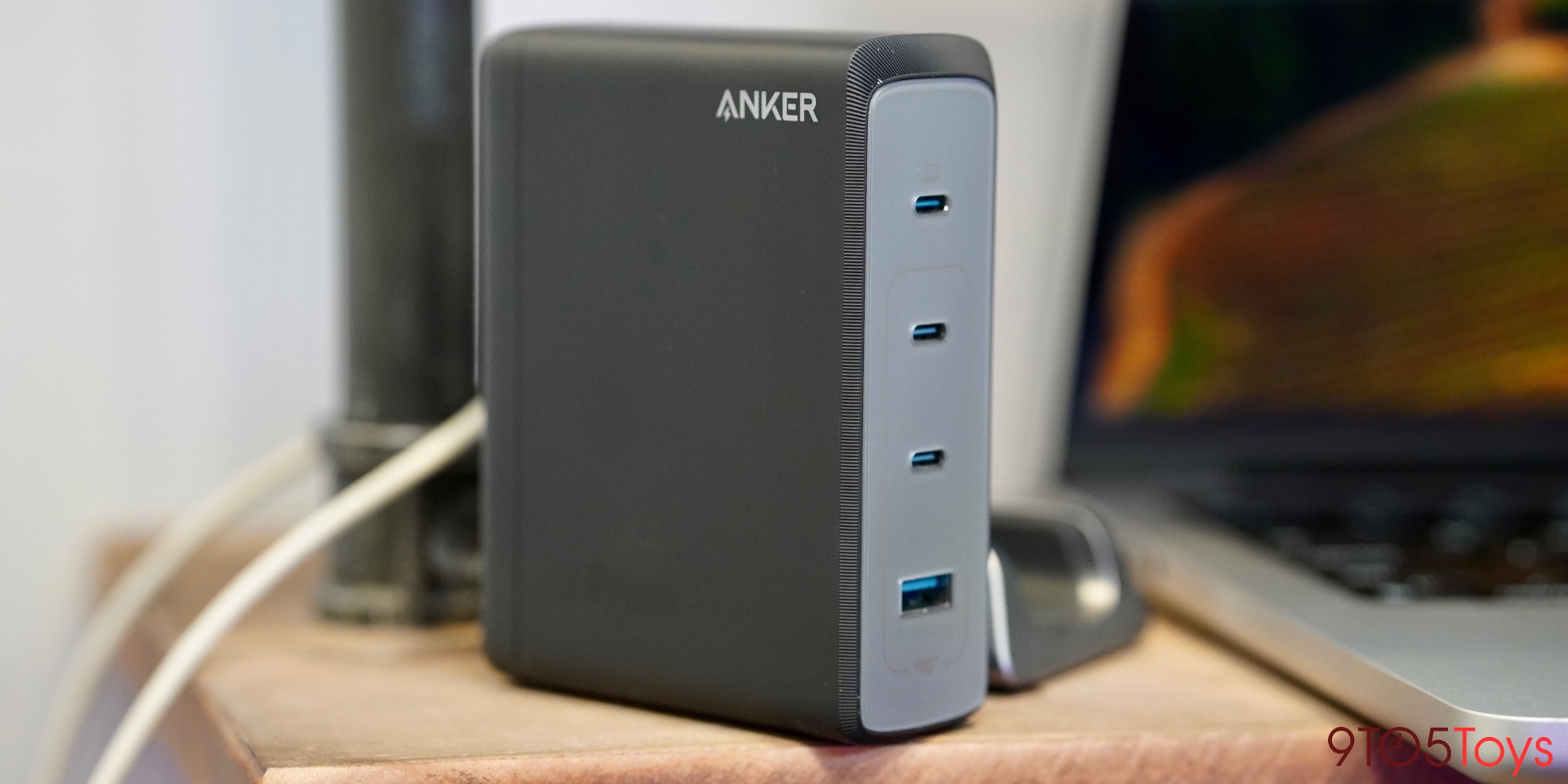 Le chargeur USB-C Anker Prime 240 W est mon nouveau favori pour MacBook - soon.fr