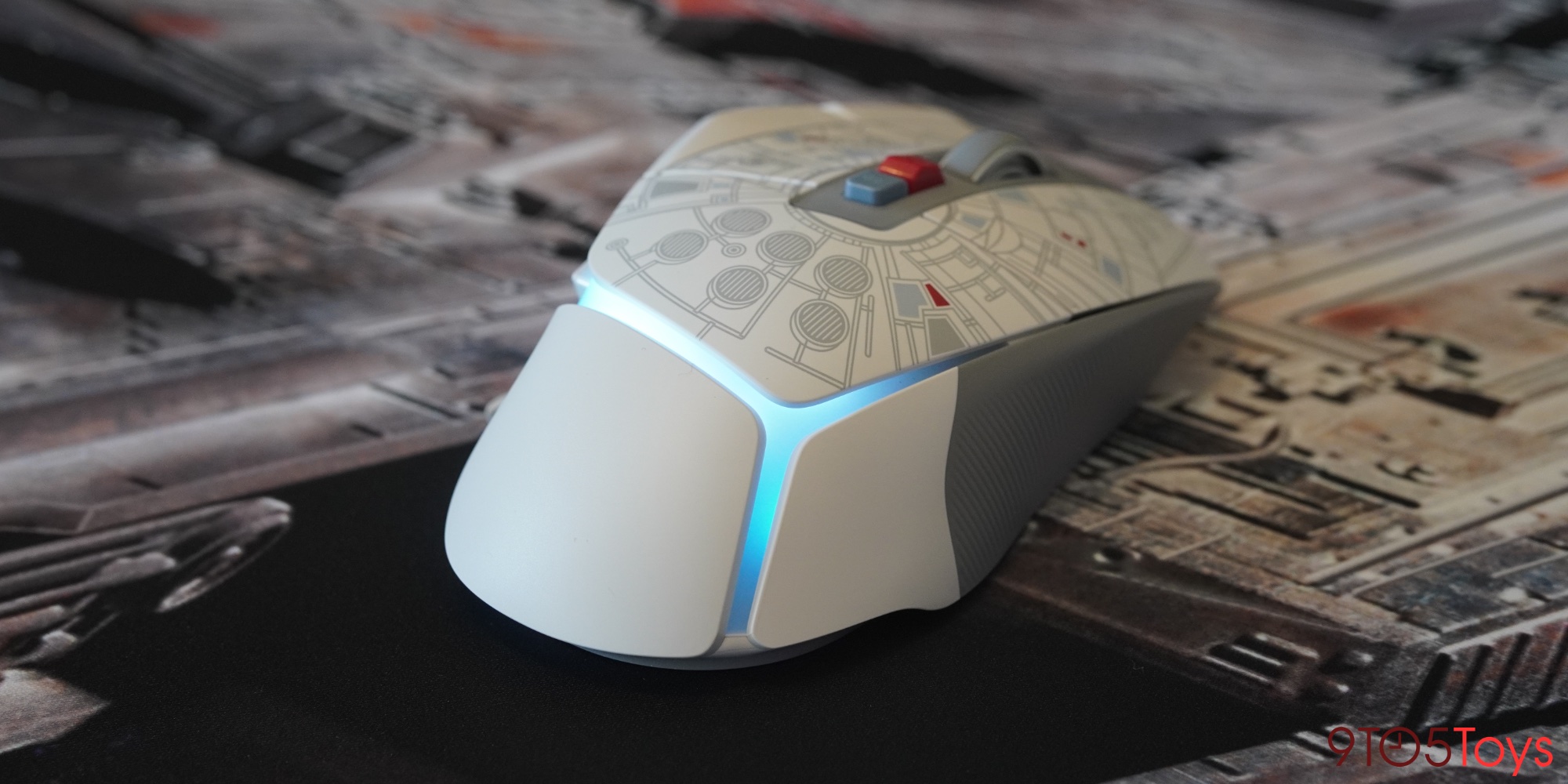 Logitech Millenium Falcon Mouse and mousepad review