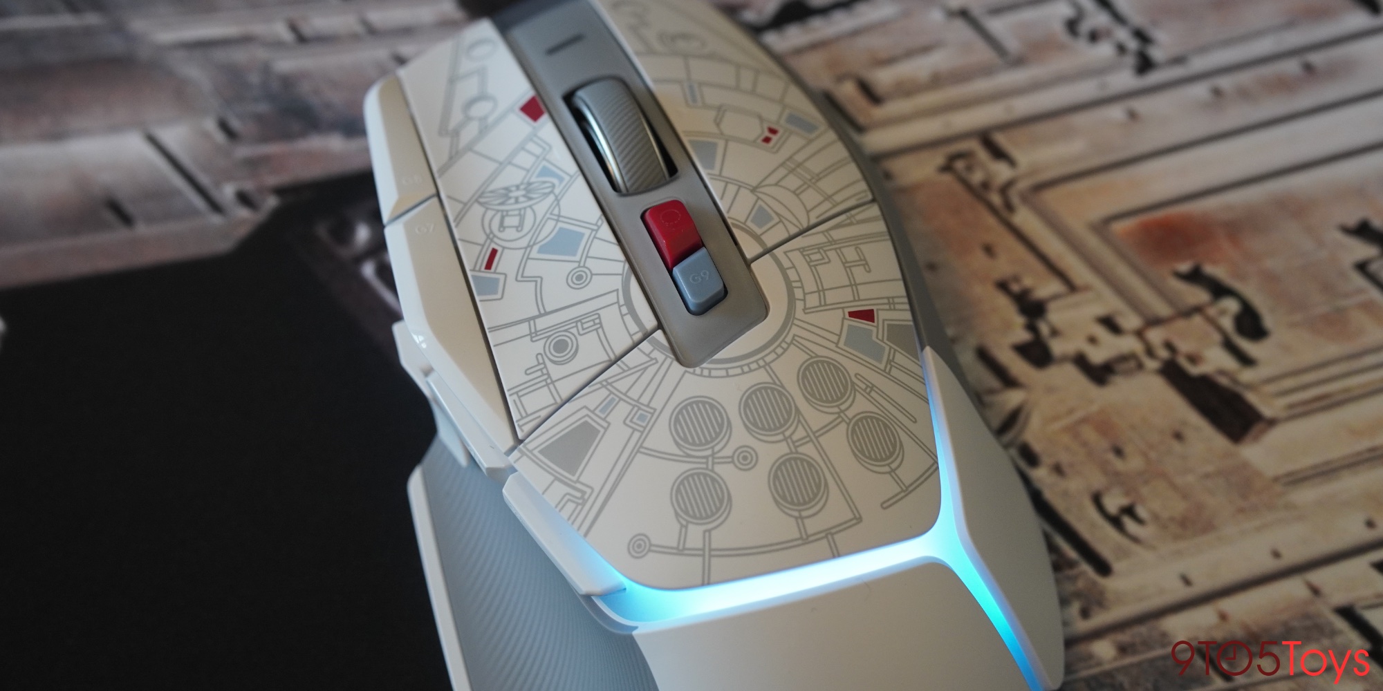 Logitech Millenium Falcon Mouse and mousepad review