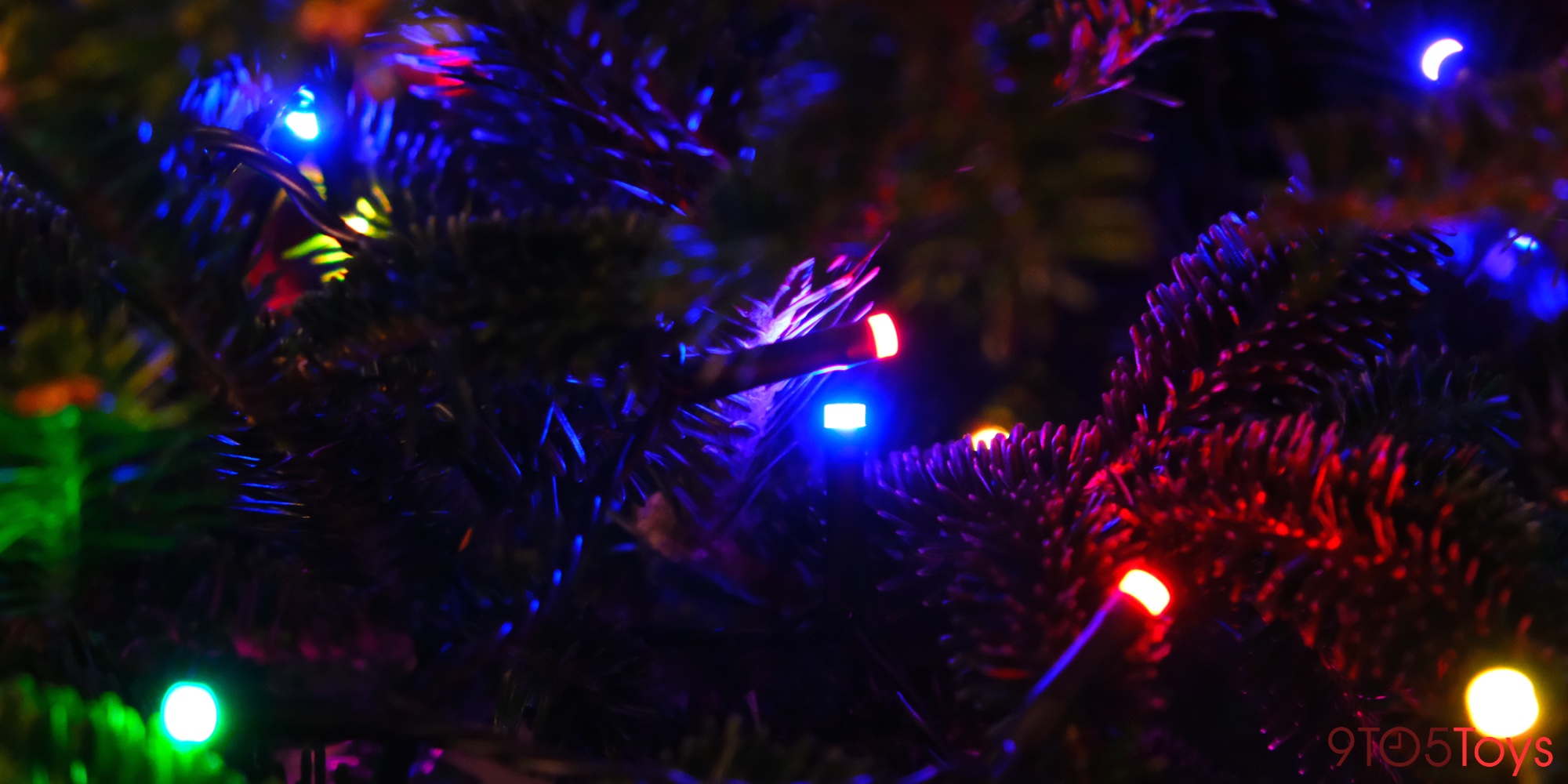 Philips Hue Festavia smart Christmas lights are a hit