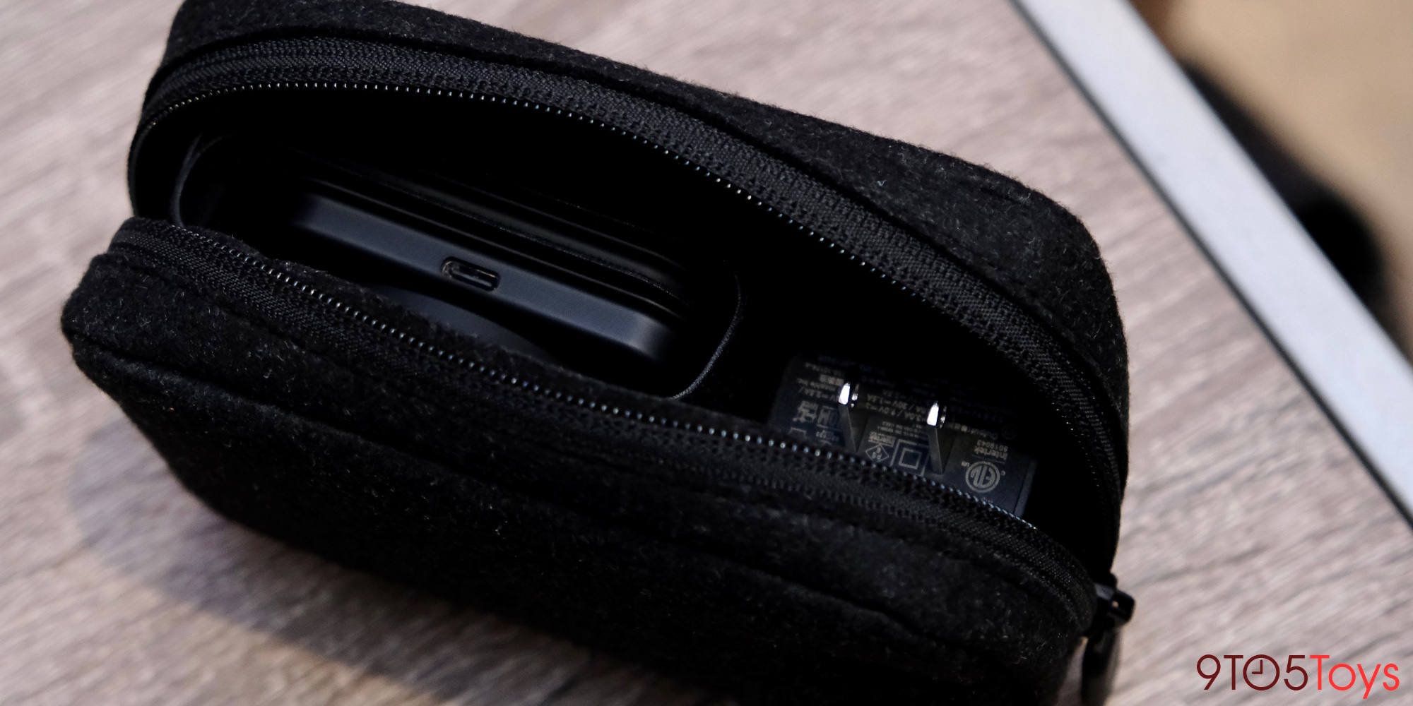mophie MagSafe travel charger with Apple Watch fast charging