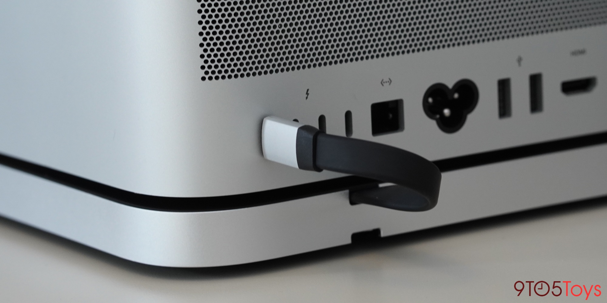 Satechi Stand and Hub for Mac mini refreshed with NVMe SSD