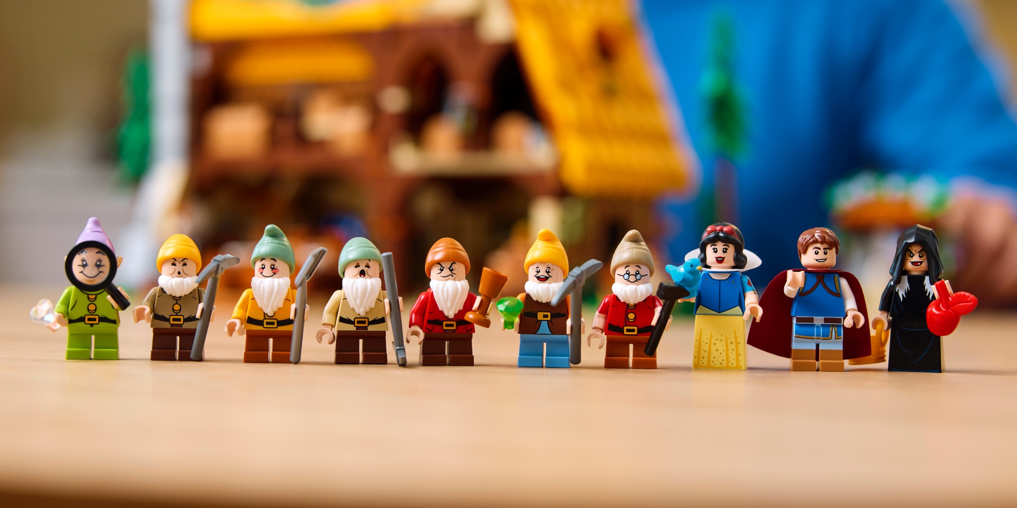 LEGO Snow White and the Seven Dwarfs Cottage revealed
