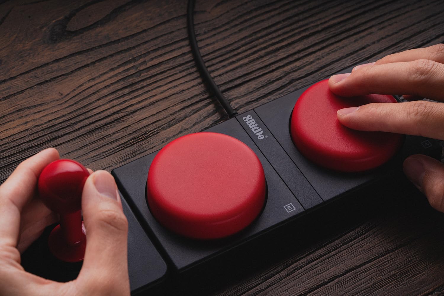 8BitDo's new wonderfully retro C64 keyboard with Super Buttons and ...
