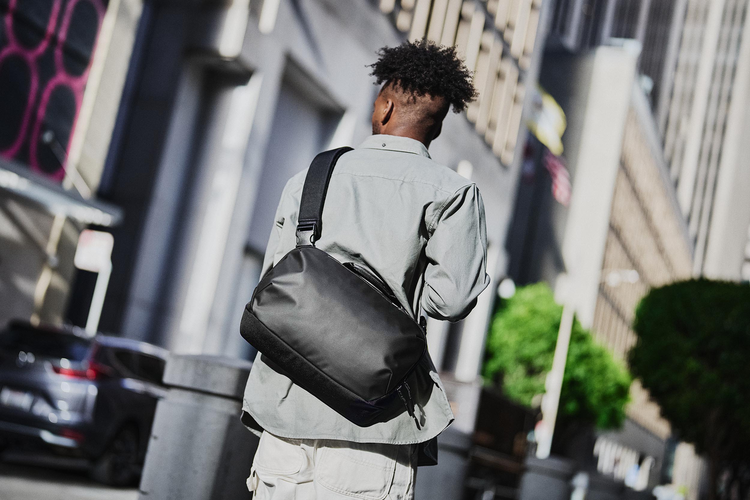Aer launches new MacBook bags, tech slings, and EDC pouches with hidden ...