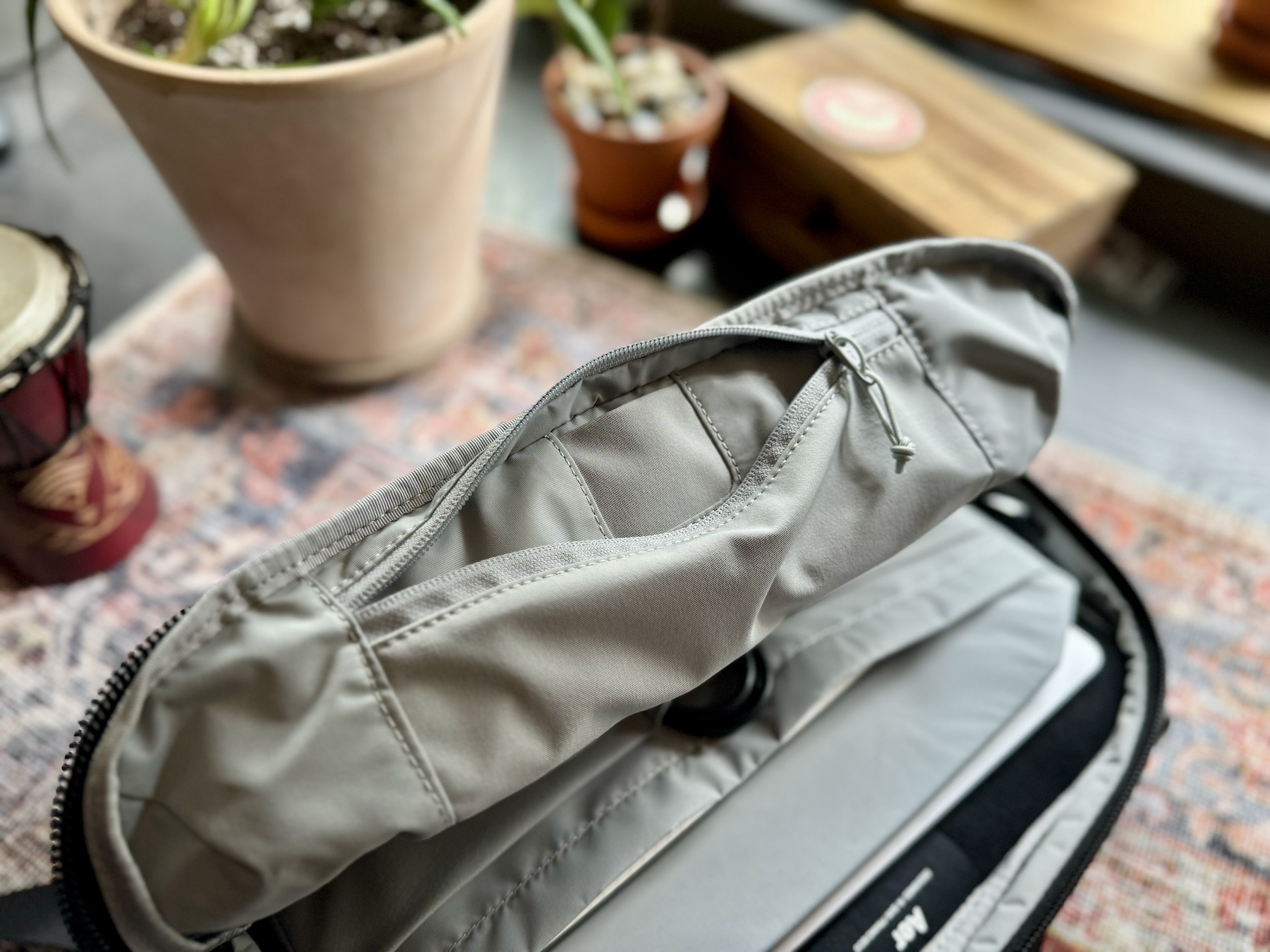 Tested: Aer Tech Sling 3 bag – EDC-ready and large enough for MacBook ...