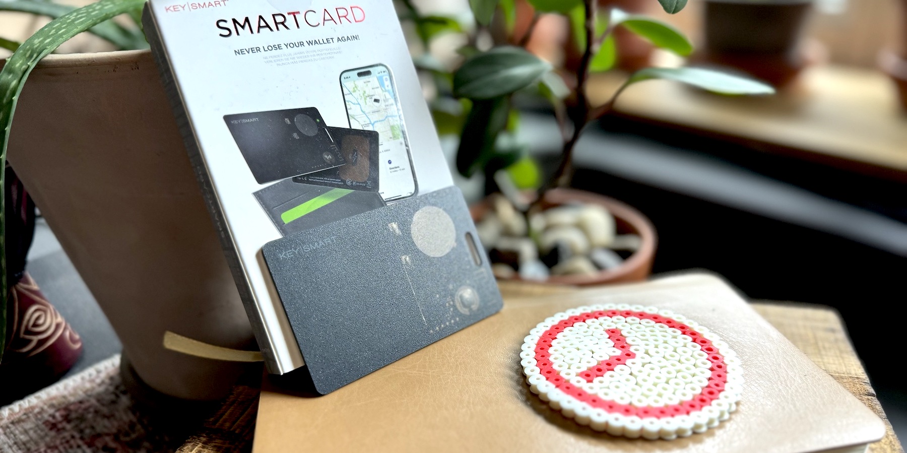 Tested: The SmartCard with wireless charging is the best Apple Find My ...