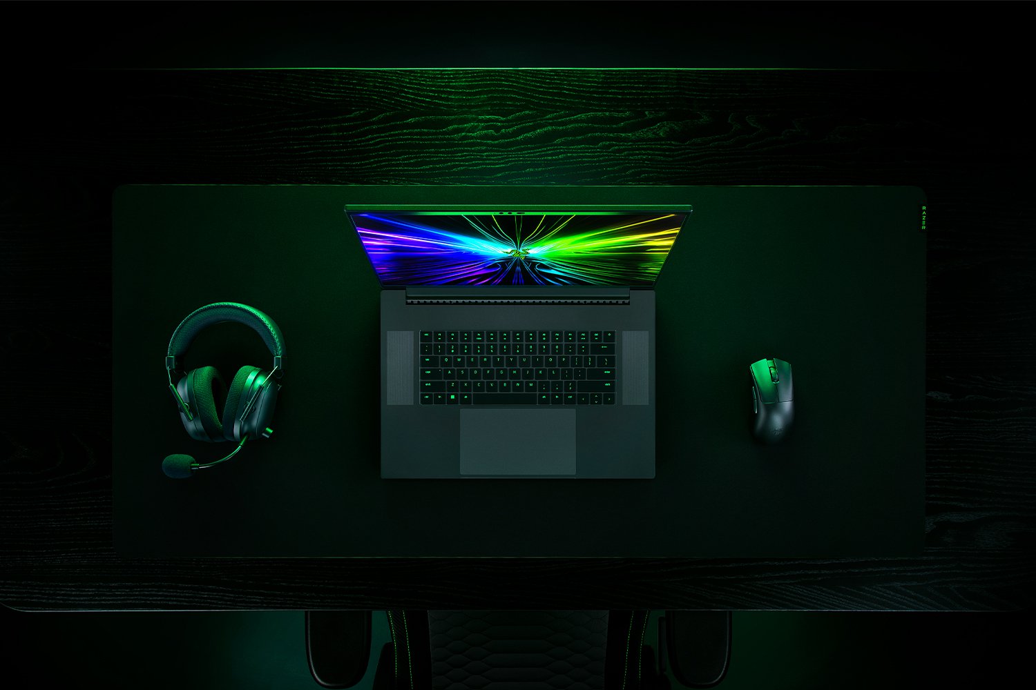 Razer officially launches 'world's first' Thunderbolt 5 gaming laptop ...