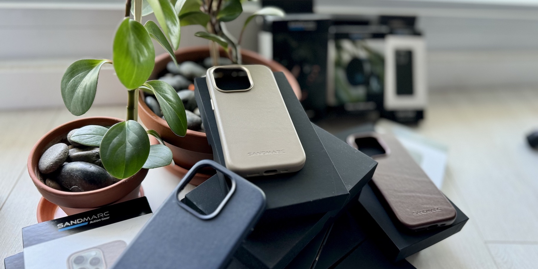 Here's one of the best minimalist leather iPhone cases