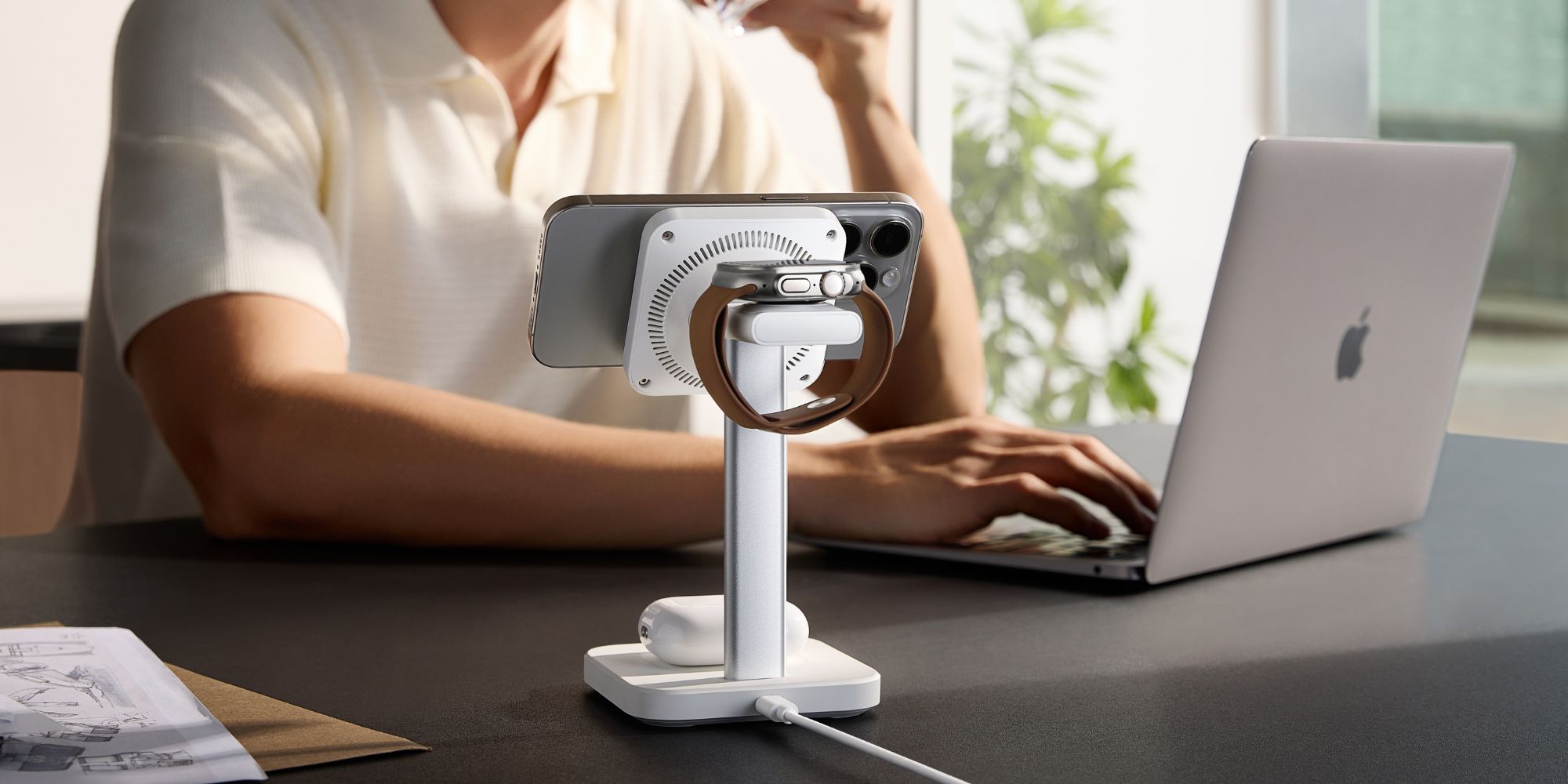 ESR debuts new Qi2 MagSafe charging gear with CryoBoost active cooling ...