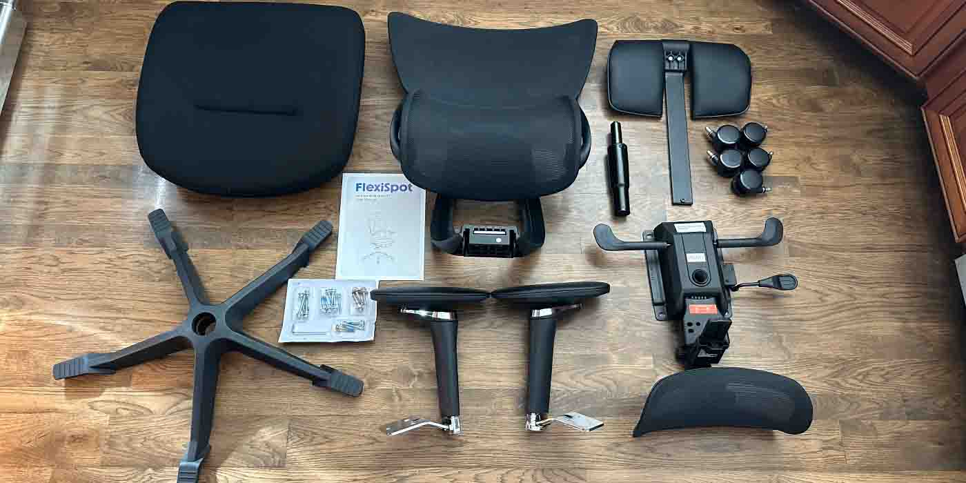 Flexispot C7 Max desk chair review: It has a footrest!