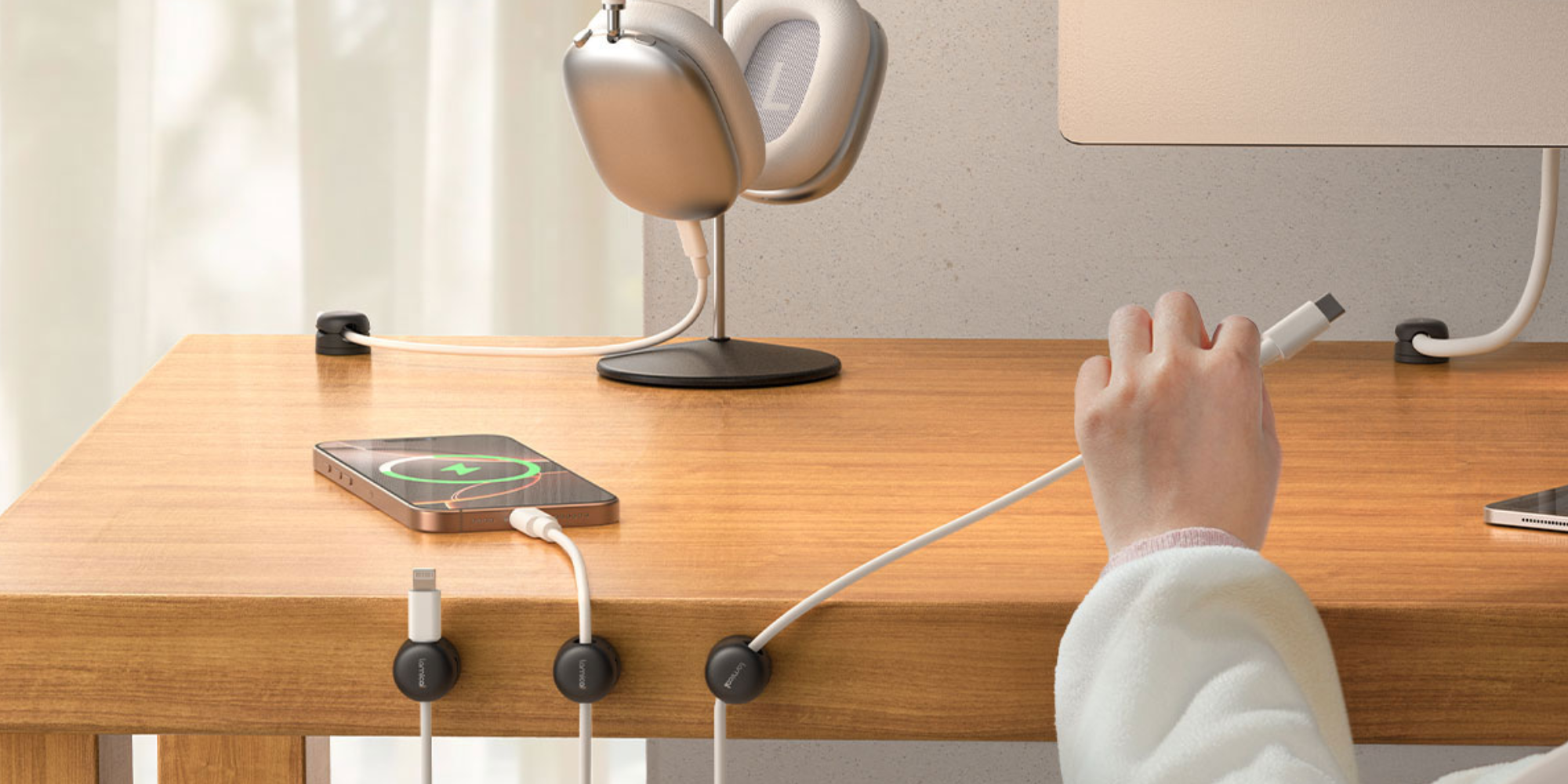 A rotating design headlines Lamicall's new spring-loaded cable clips ...