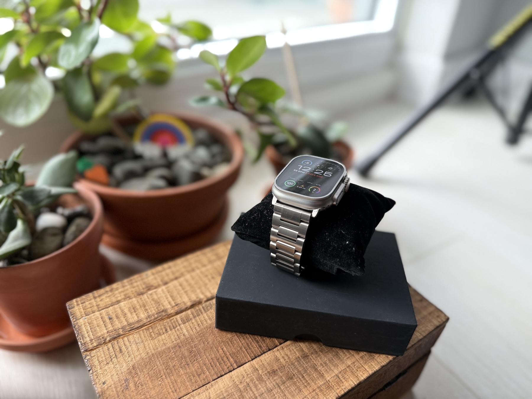 This Apple Watch Ultra 2 Titanium band is insanely gorgeous