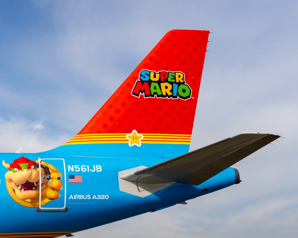 Check out this official JetBlue x Nintendo Cloudtop Cruiser plane