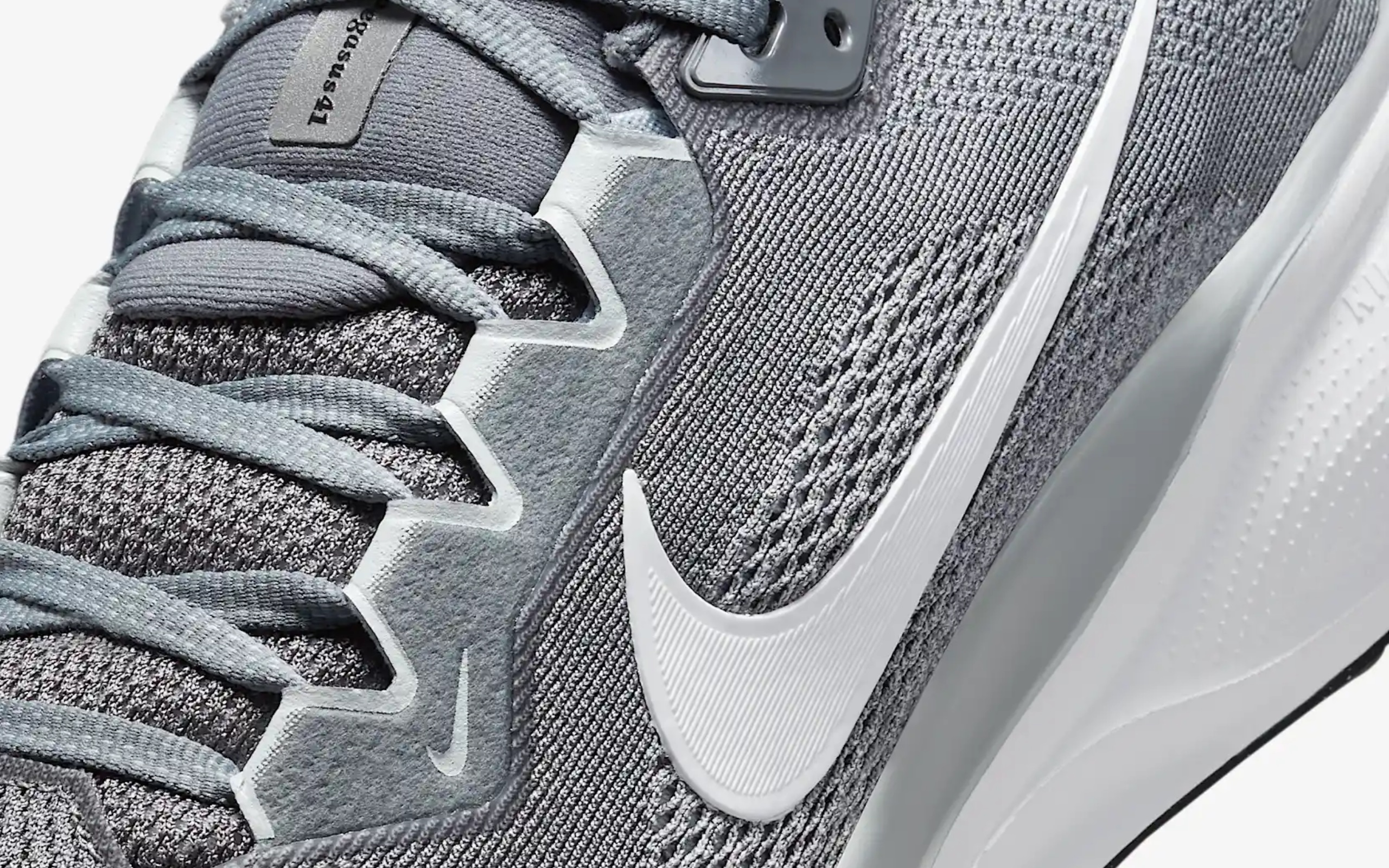 Nike Spring Clearance offers over 3,000 styles up to 50% off with deals ...