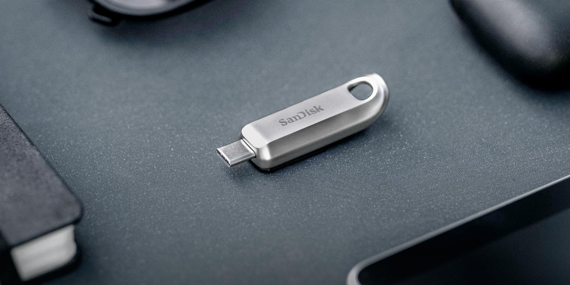 SanDisk's metal 256GB Ultra Type-C Flash Drive with speedy 400MB/s ...