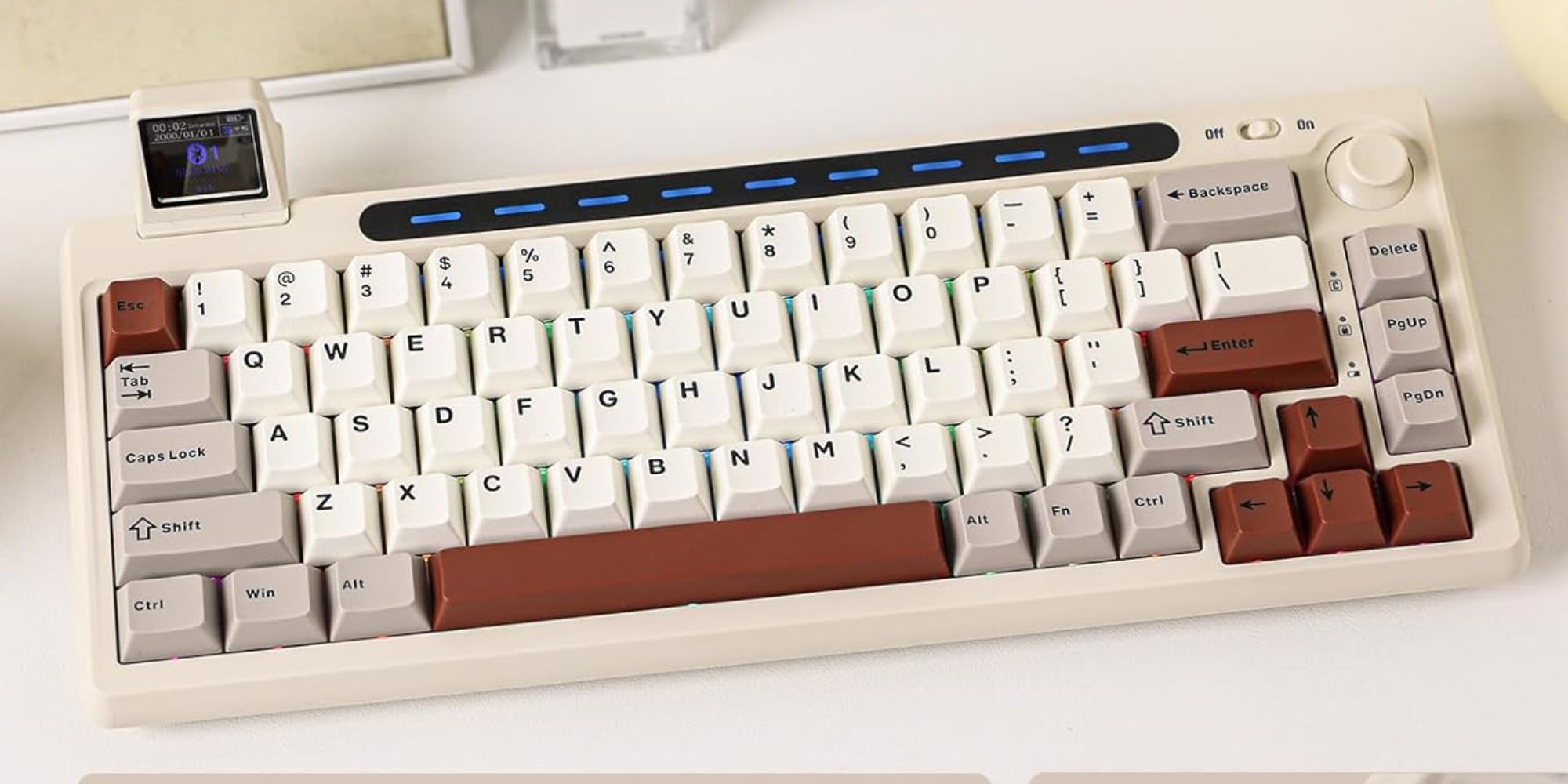 This already affordable wireless mechanical keyboard with display ...