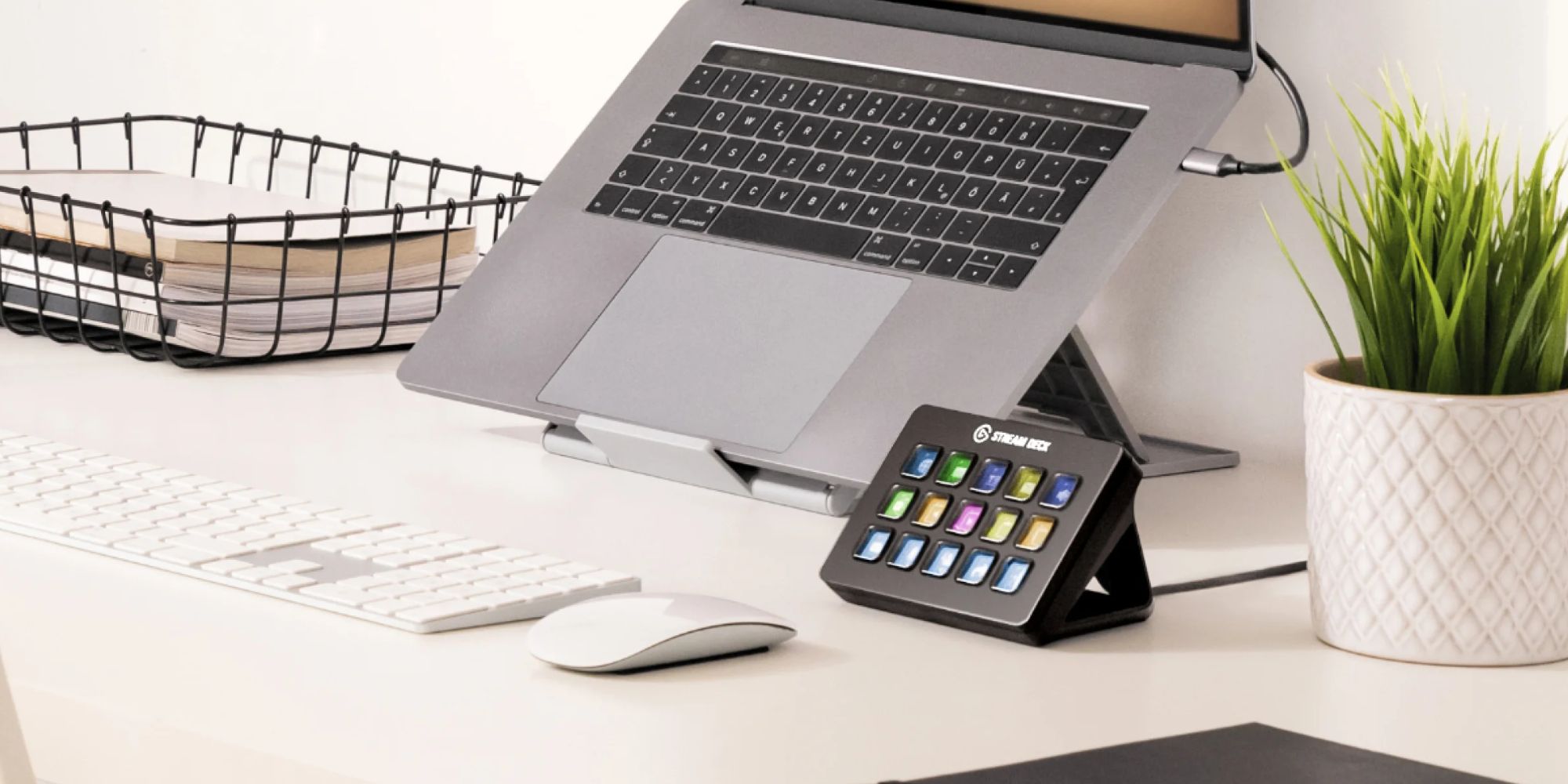 Elgato's customizable Stream Deck MK.2 15-key macro pad returns to its ...