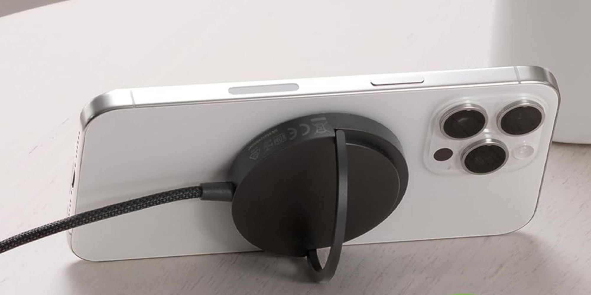 mophie’s 15W Qi2 MagSafe travel charger is back down to its lowest price today at just $18 (39% off)