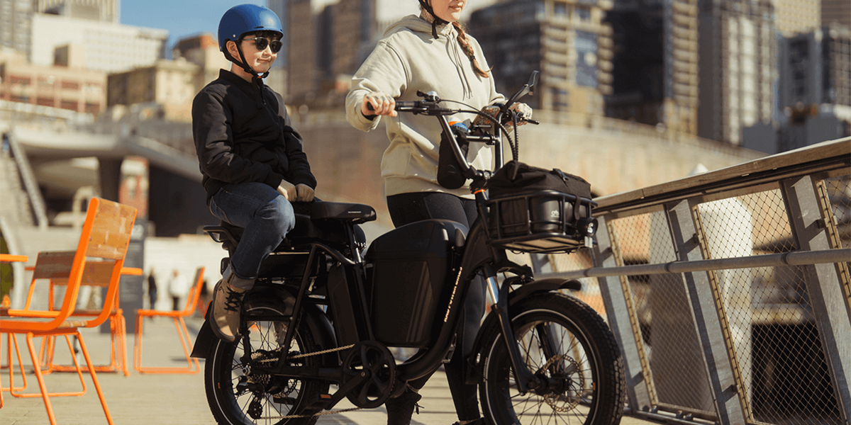 Get free center cargo consoles with orders of Rad Power's new RadRunner ...